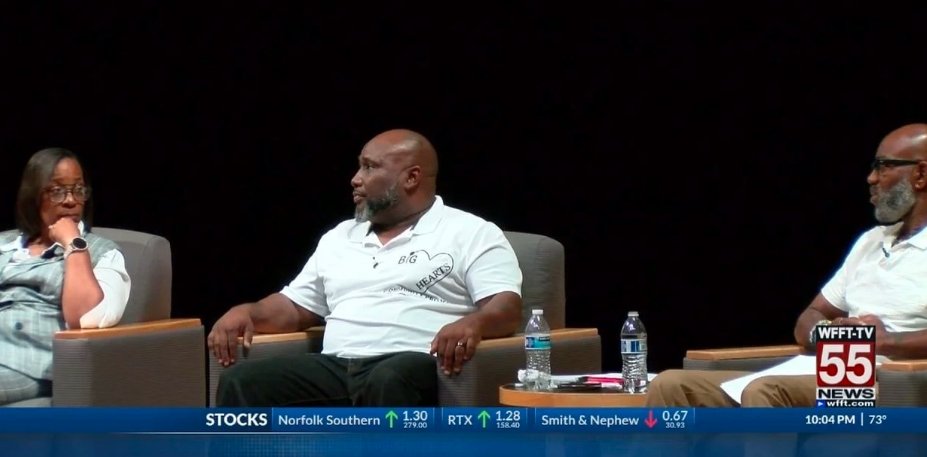 Fort Wayne Leaders Face Community Questions on Violence, Youth Programs ...